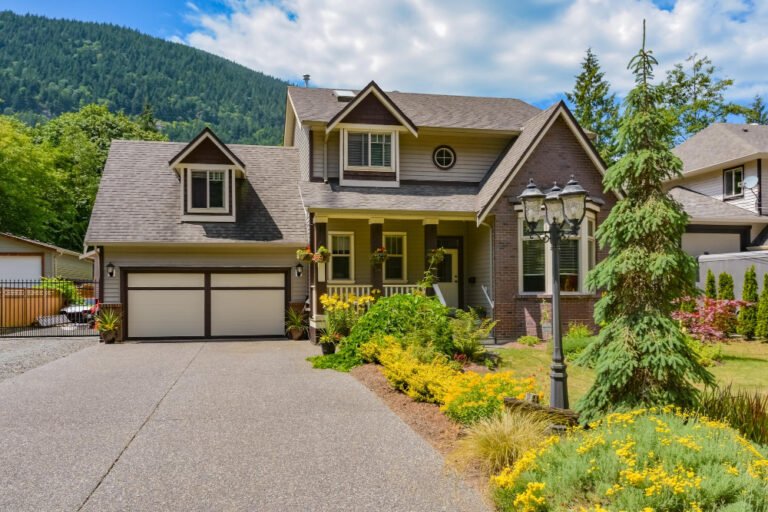 How to Attach a Garage to Existing House: Comprehensive Guide